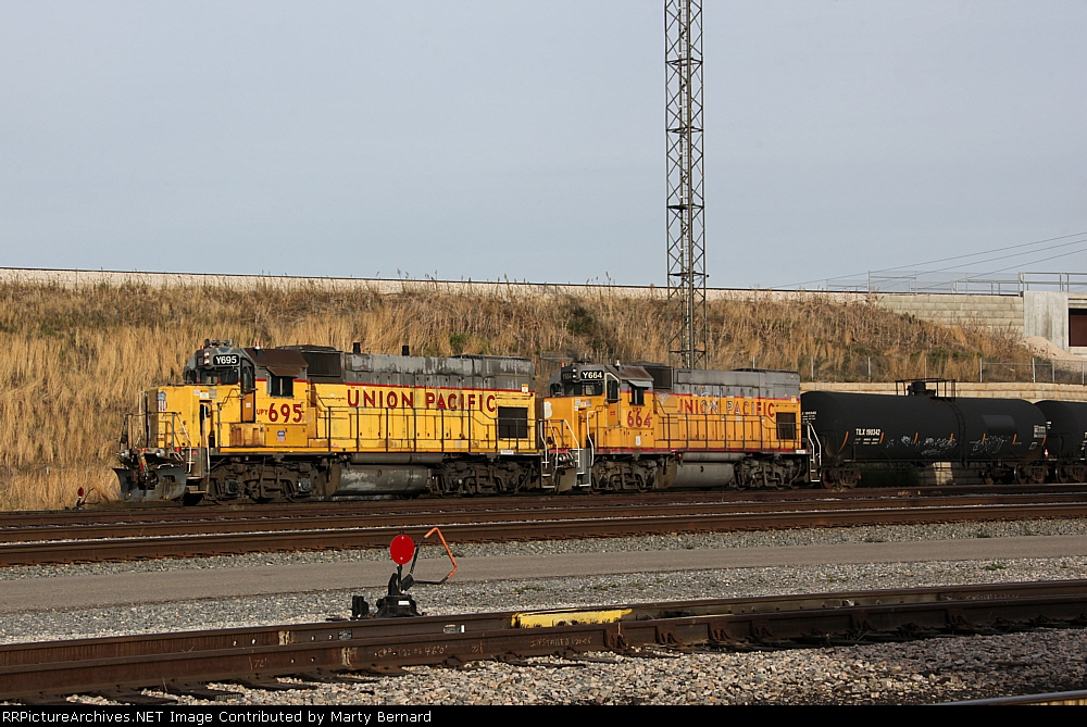 UPY 695 and 664 Flat Switching